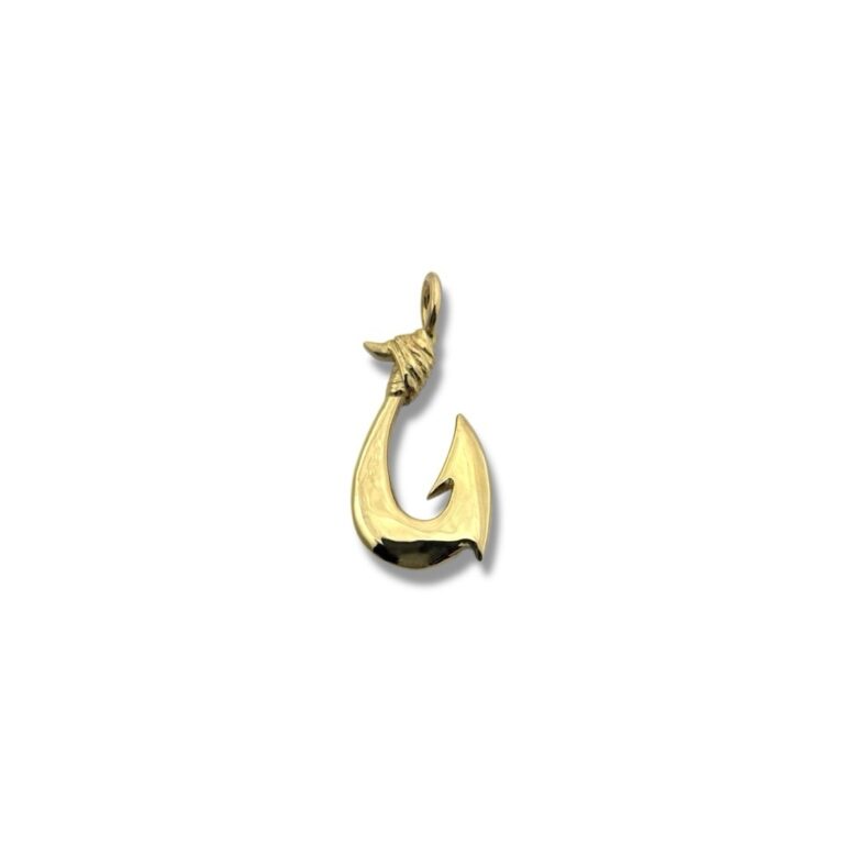 Makau (Hawaiian Fish Hook) Pendant S (K18 Yellow Gold) – The one OCEAN ...